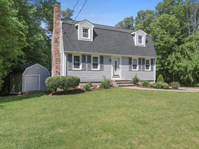 house with 3 bedroom, Franklin MA ES104811063