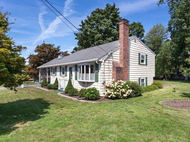 house with 3 bedroom, Franklin MA ES104900586