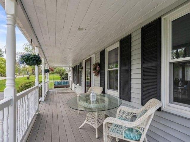 house with 3 bedroom, Franklin MA ES105082198