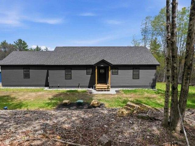 house with 3 bedroom, Franklin NH DS102634971