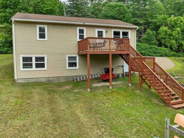 house with 3 bedroom, Franklin NH ES104852698