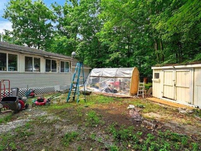 house with 3 bedroom, Franklin NH ES104921398