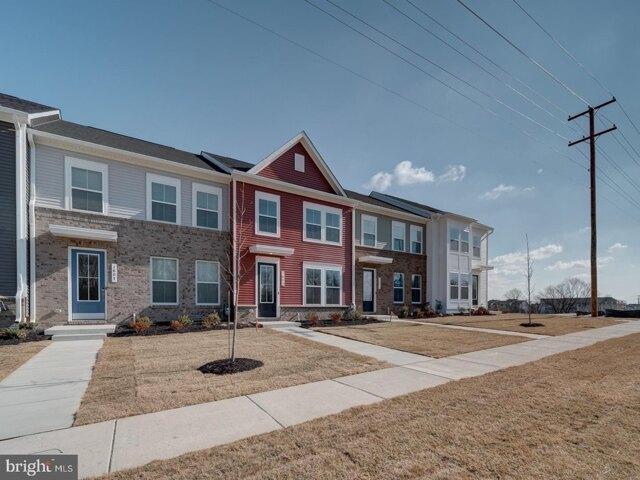 house with 3 bedroom, Frederick MD DLS89485667