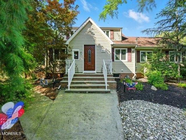 house with 3 bedroom, Freehold NJ DLS102318186
