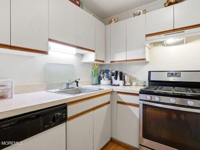 house with 3 bedroom, Freehold NJ ES104907077