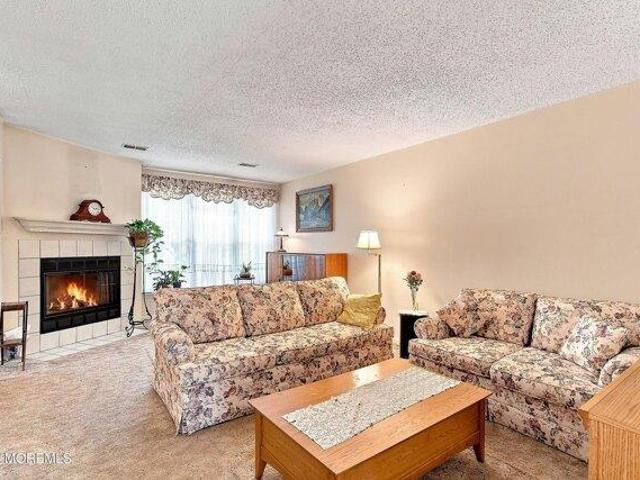 house with 3 bedroom, Freehold NJ ES105141088