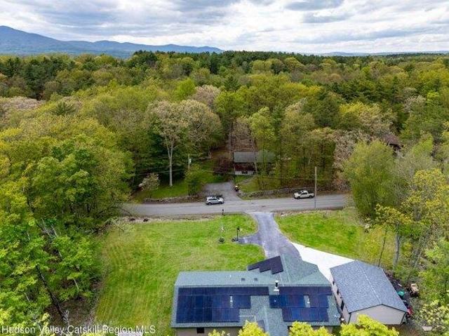 house with 3 bedroom, Freehold NY ES103622261