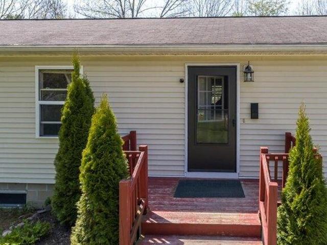 house with 3 bedroom, Freeport ME DS103036755