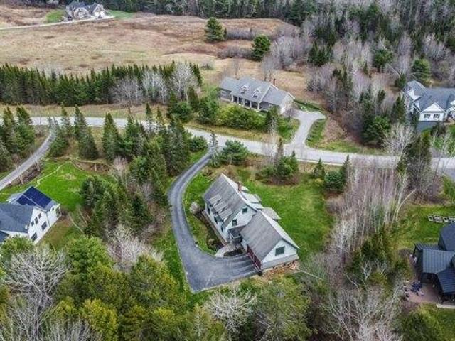 house with 3 bedroom, Freeport ME ES102824505