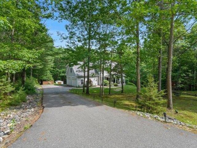 house with 3 bedroom, Freeport ME ES103889448