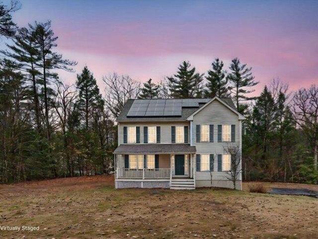 house with 3 bedroom, Fremont NH ES103966111