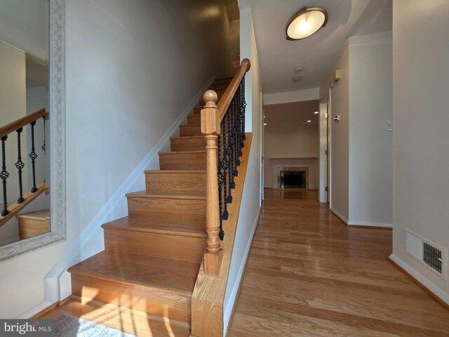 house with 3 bedroom, Gaithersburg MD ES104905912