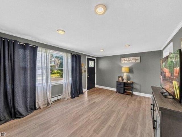 house with 3 bedroom, Garwood NJ ES105140992