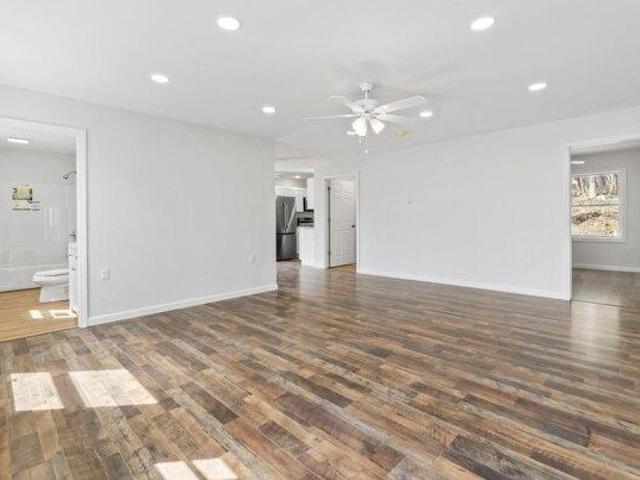 house with 3 bedroom, Gardiner ME DS103016290
