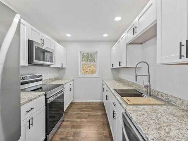 house with 3 bedroom, Gardiner ME ES104116326