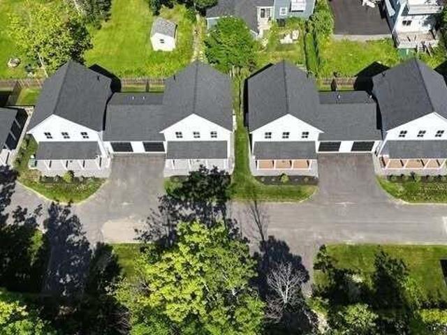 house with 3 bedroom, Gardiner ME ES105093184