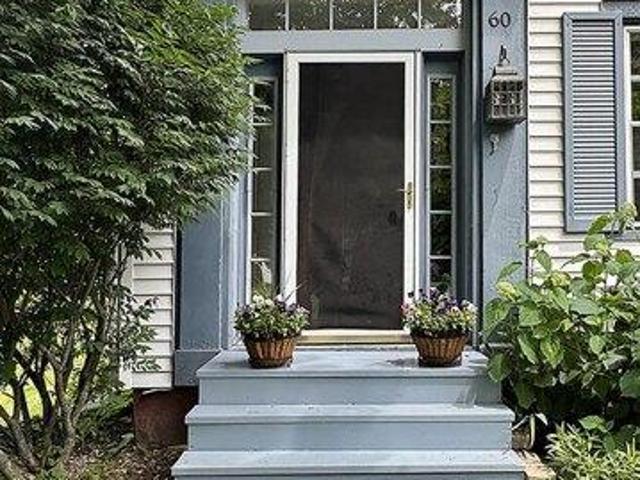 house with 3 bedroom, Gardiner ME ES105140605