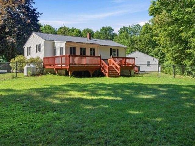 house with 3 bedroom, Gardiner ME ES105157160