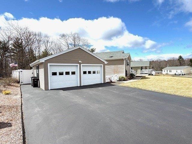 house with 3 bedroom, Gardner MA DLS102583326