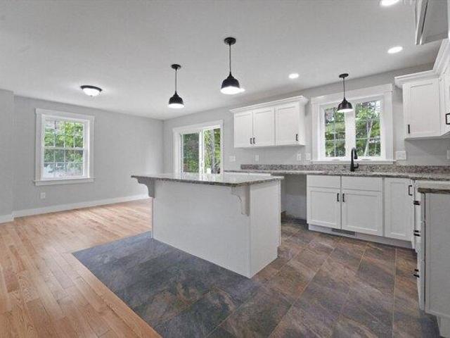 house with 3 bedroom, Gardner MA DS102828505