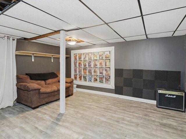 house with 3 bedroom, Gardner MA ES104152511