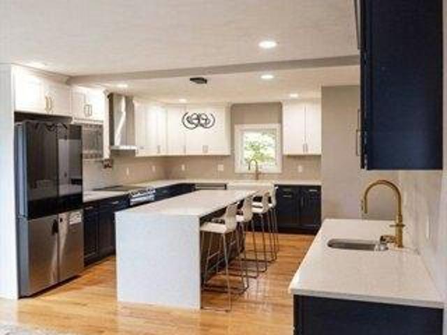 house with 3 bedroom, Gardner MA ES104759748