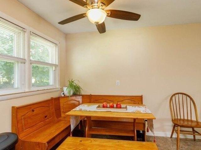 house with 3 bedroom, Gardner MA ES105140800