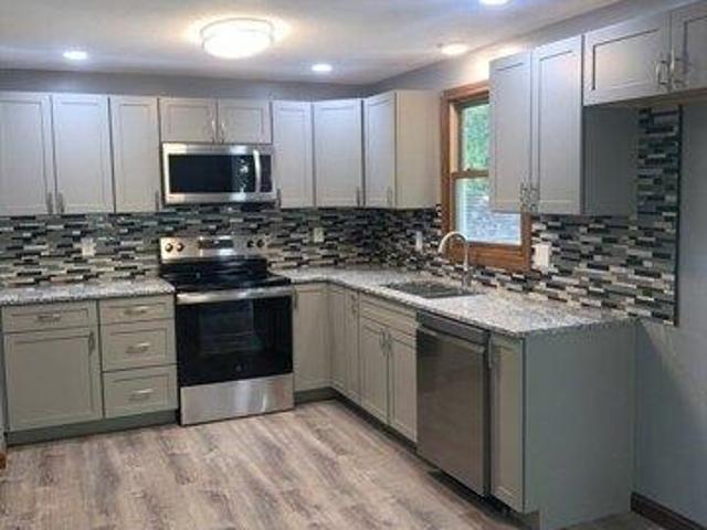 house with 3 bedroom, Gardner MA ES105174796