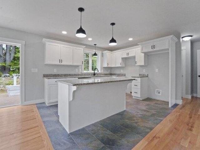 house with 3 bedroom, Gardner MA ES102828505