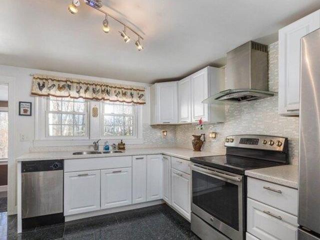house with 3 bedroom, Gardner MA ES103500553