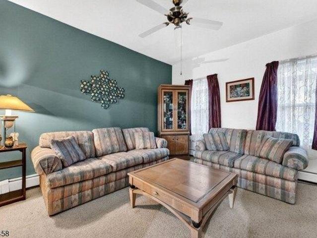 house with 3 bedroom, Garfield NJ ES104376801