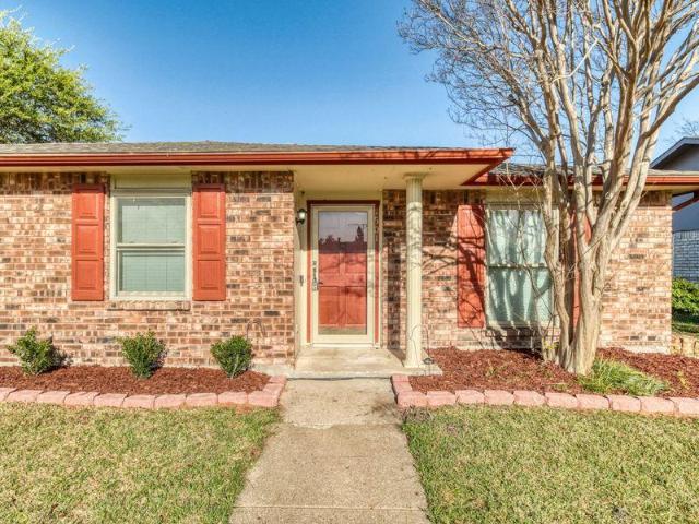 house with 3 bedroom, Garland TX DS100973464