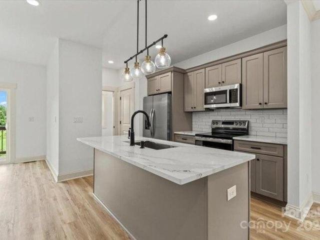 house with 3 bedroom, Gastonia NC DS103600036