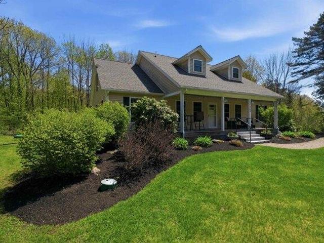 house with 3 bedroom, Gilford NH DLS102585198