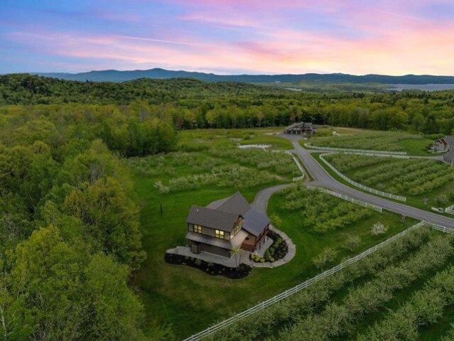 house with 3 bedroom, Gilford NH DS104079009