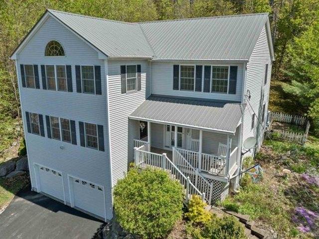 house with 3 bedroom, Gilford NH DS104112590