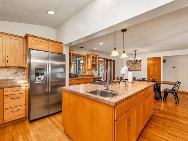 house with 3 bedroom, Gilford NH ES104852637