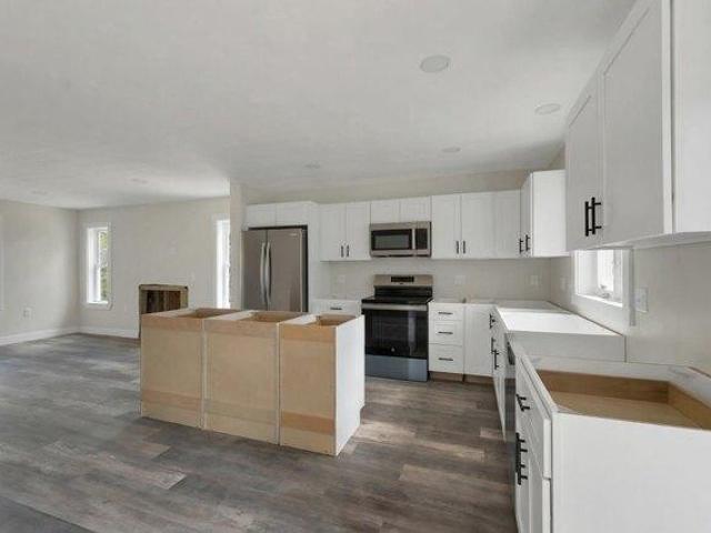 house with 3 bedroom, Gilmanton NH ES103018935