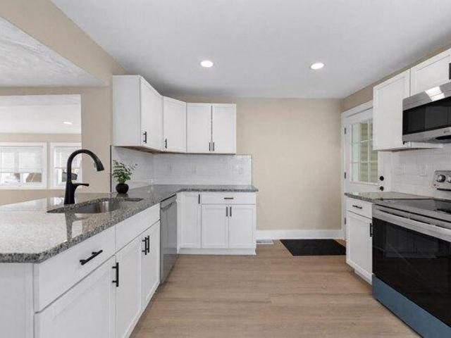 house with 3 bedroom, Gilmanton NH ES103221479