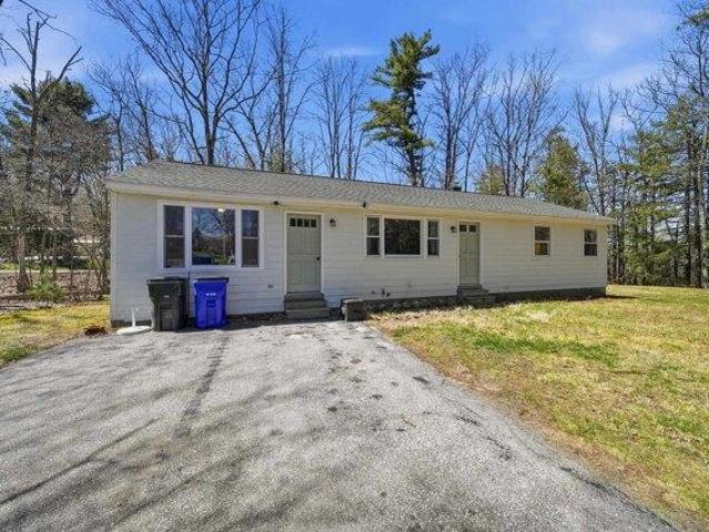 house with 3 bedroom, Goffstown NH DLS102777378