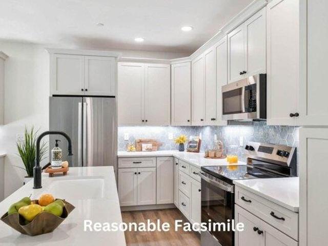 house with 3 bedroom, Goffstown NH DS102119966