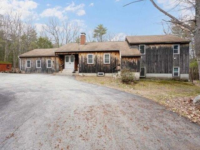 house with 3 bedroom, Goffstown NH DS103247440