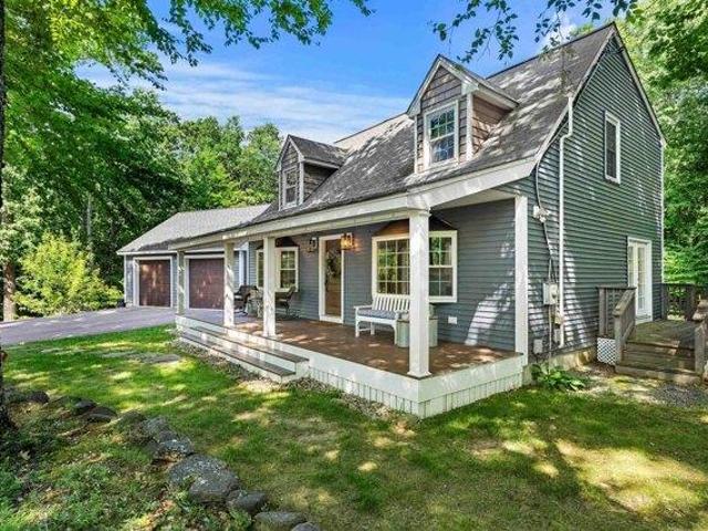 house with 3 bedroom, Goffstown NH ES104919944