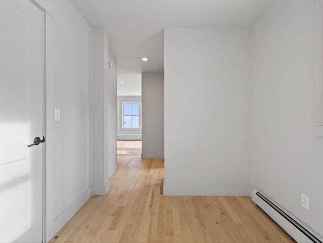 house with 3 bedroom, Gorham ME DLS102592400