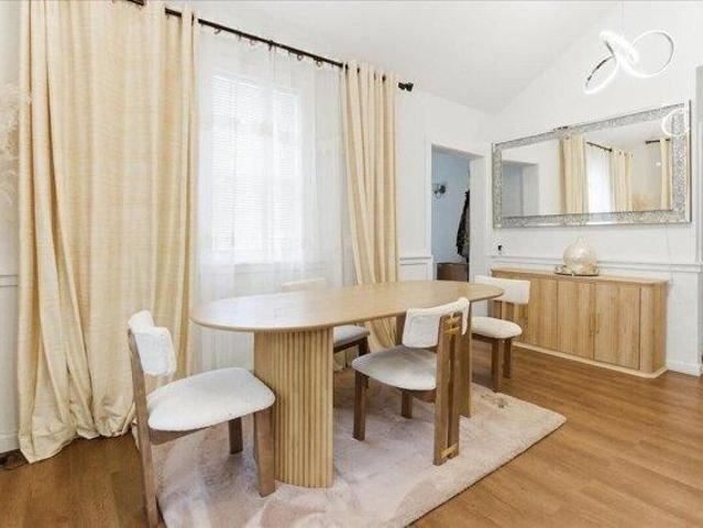 house with 3 bedroom, Gorham ME DS102635277