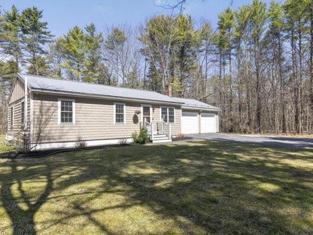 house with 3 bedroom, Gorham ME DS102118392
