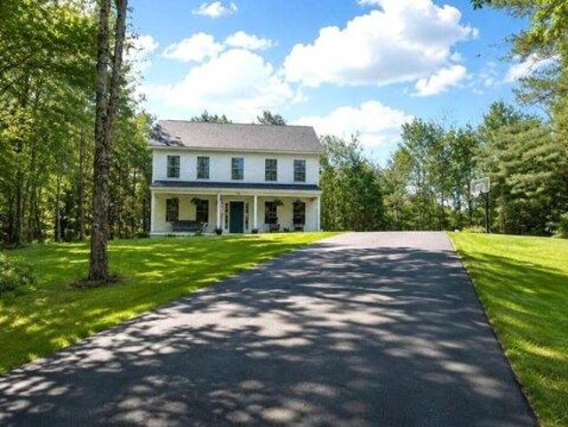 house with 3 bedroom, Gorham ME DS103223478