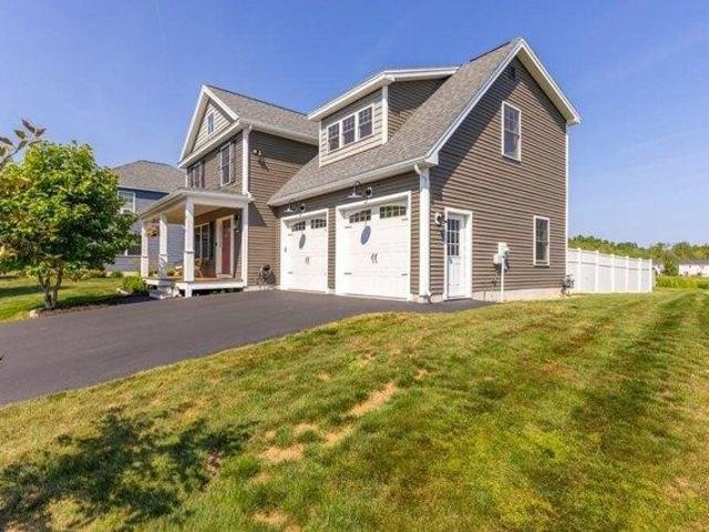 house with 3 bedroom, Gorham ME ES104831660