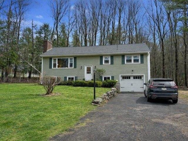 house with 3 bedroom, Goshen MA ES105041832