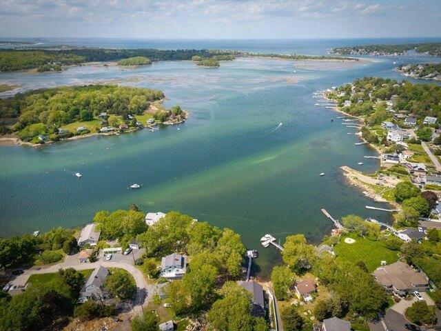 house with 3 bedroom, Gloucester MA ES104266101